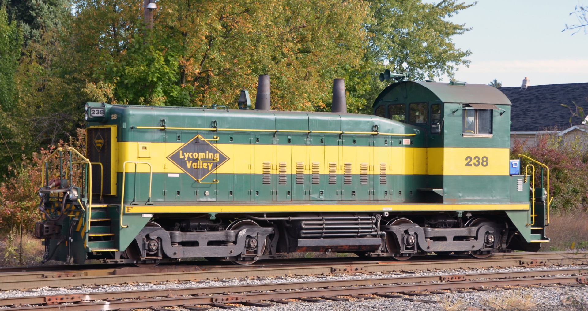 EMD’s SW9 Masterclass - Rapido Trains Inc.