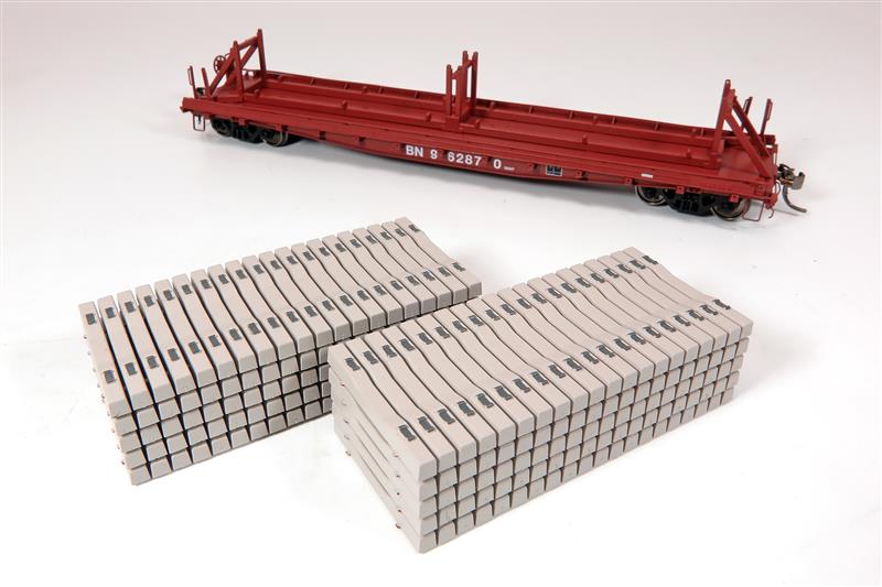 F30 MOW Flatcars 2025 - Freight Cars - HO scale - Rapido Trains Inc.
