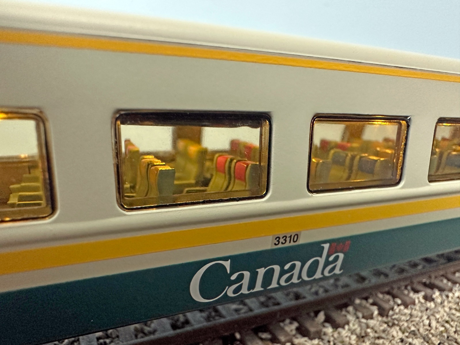 LRC Sets - Complete Trains - HO scale - Rapido Trains Inc.